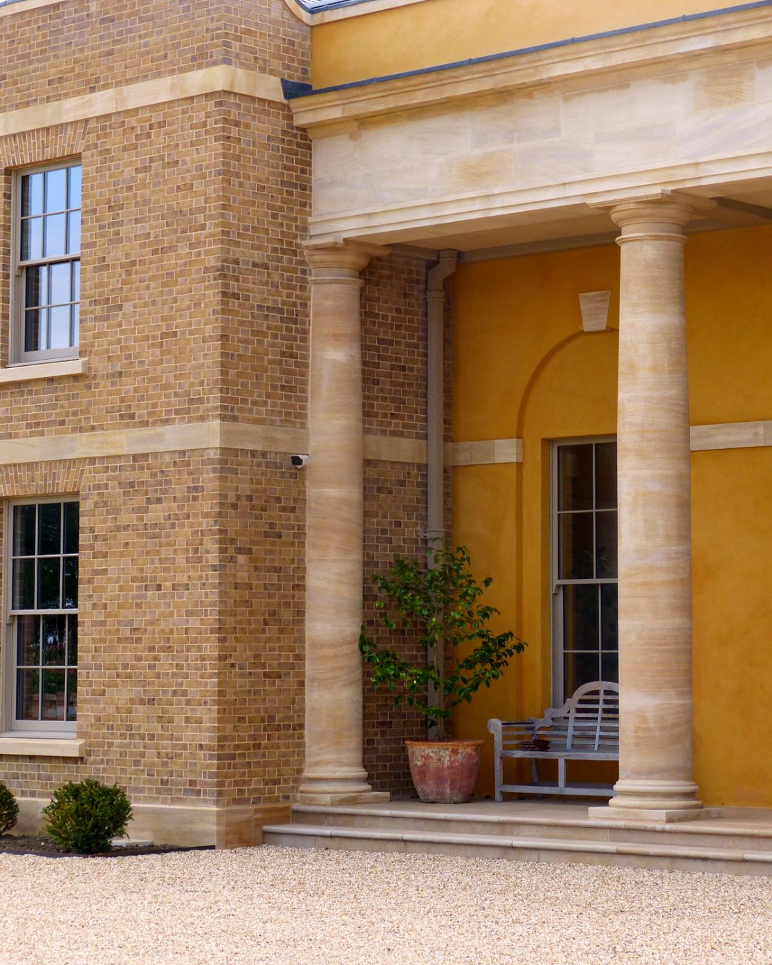 Primrose Weathered – WH Collier