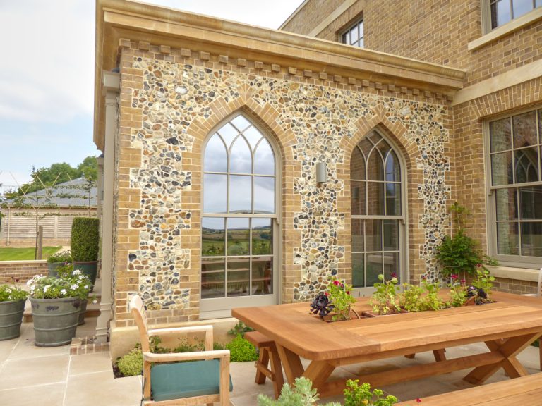 Primrose Weathered – WH Collier